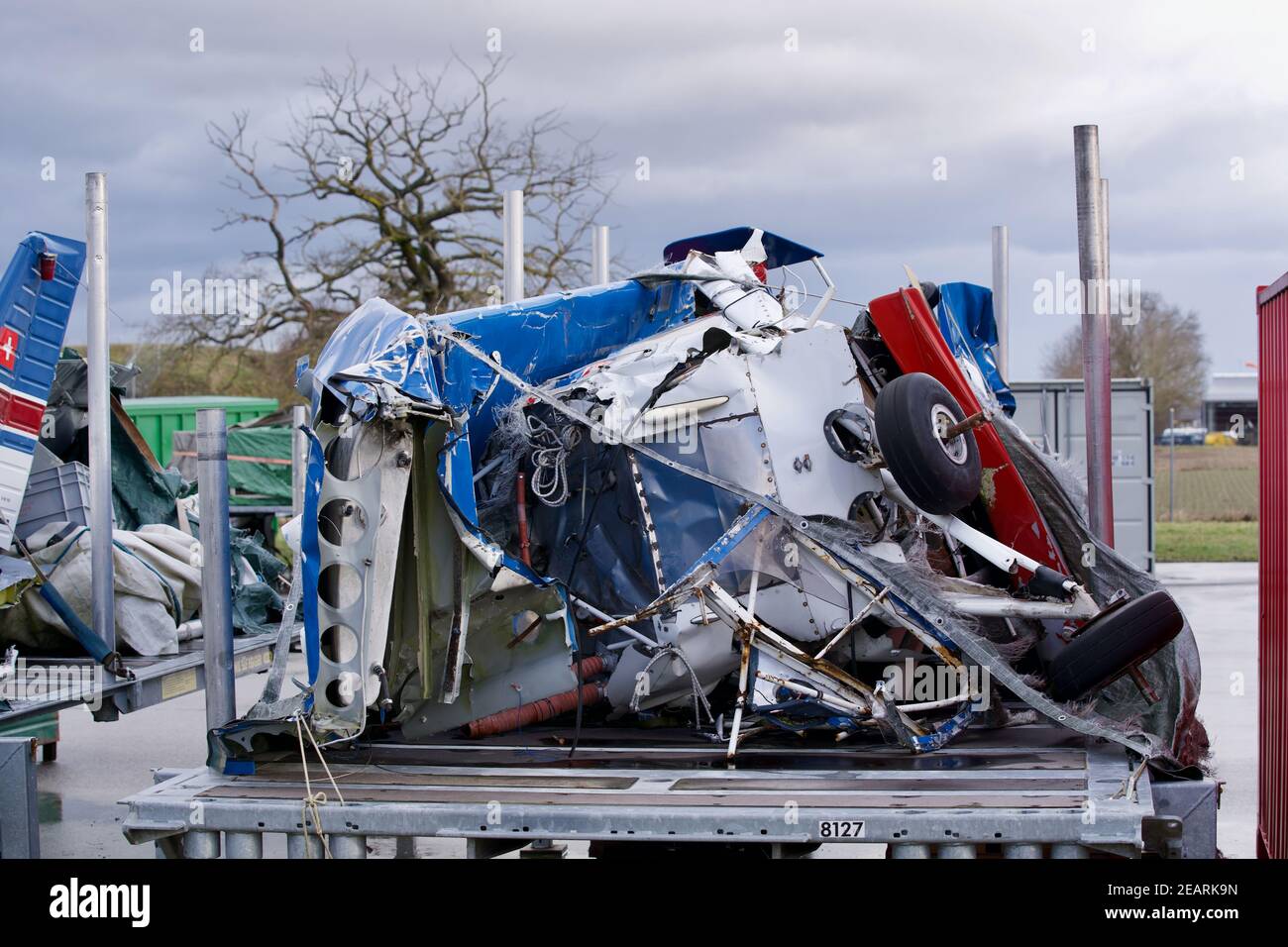 Parts of wrecked plane hi-res stock photography and images - Alamy