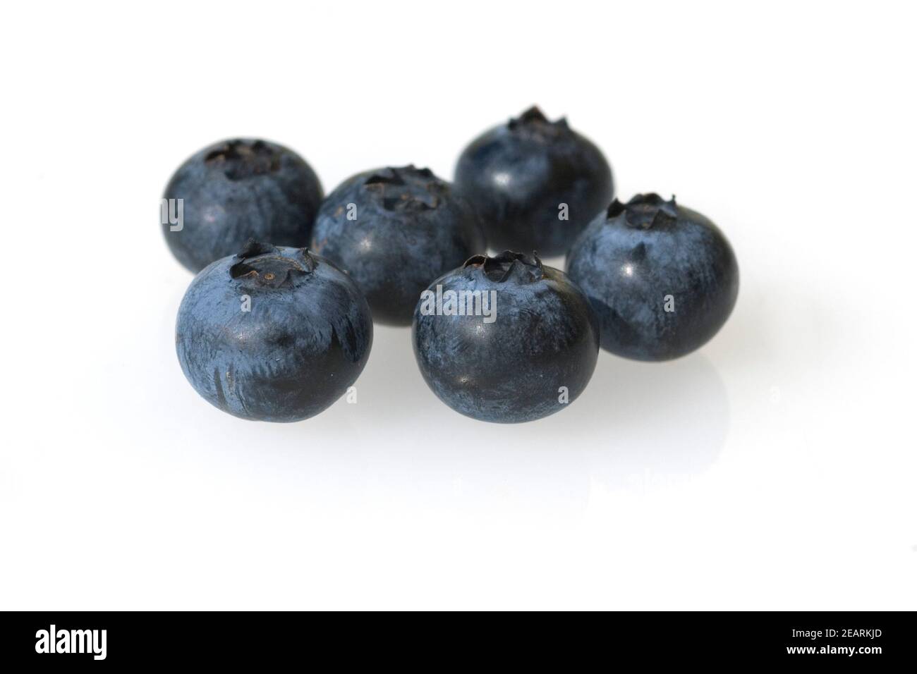 Blaue blaubeeren hi-res stock photography and images - Alamy