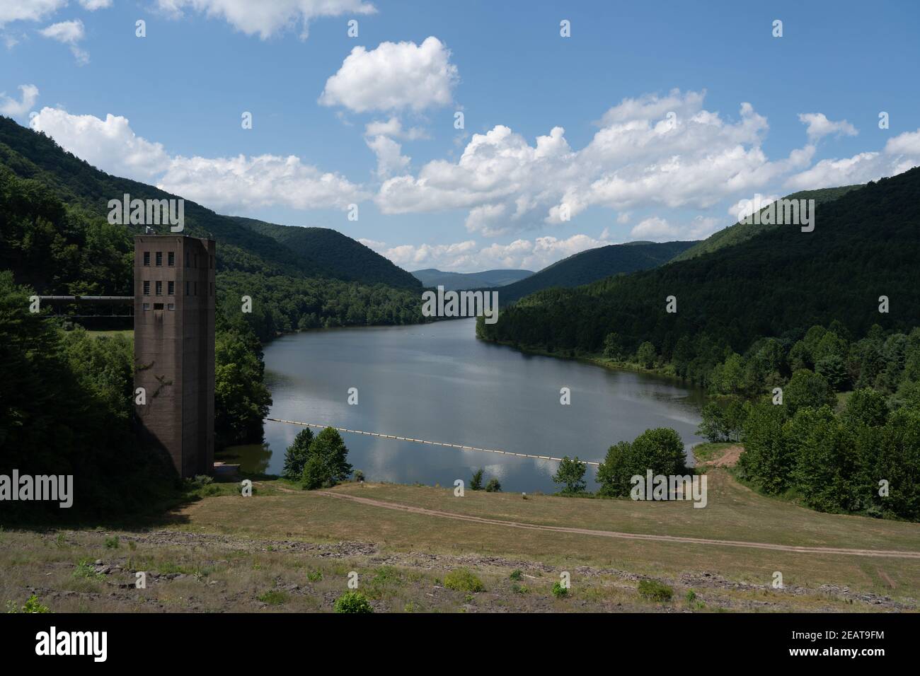 Beautiful shot of the George B Stevenson dam reservoir lake in Austin ...