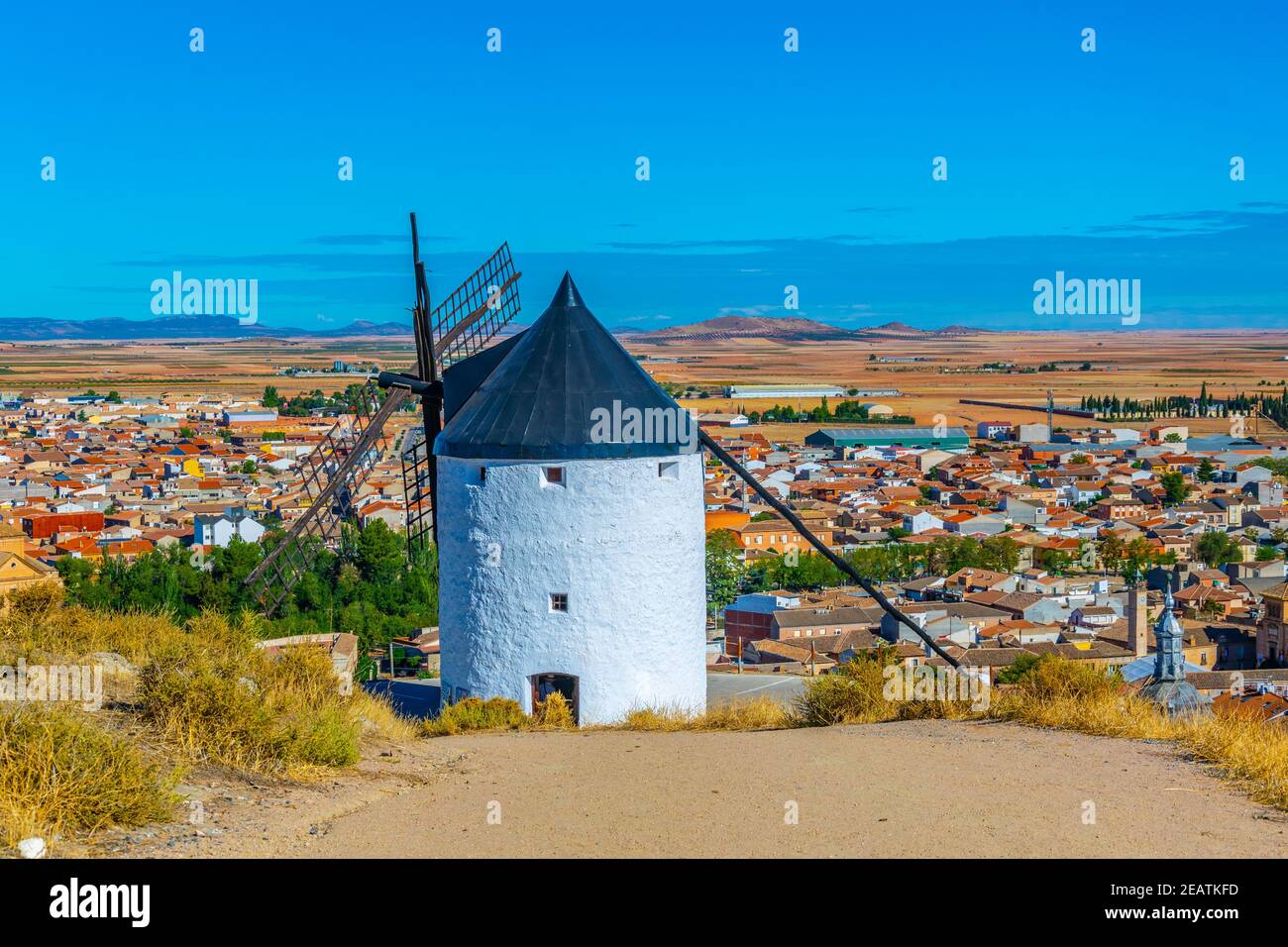 Traditional white windmills at Consuegra in Spain Stock Photo - Alamy