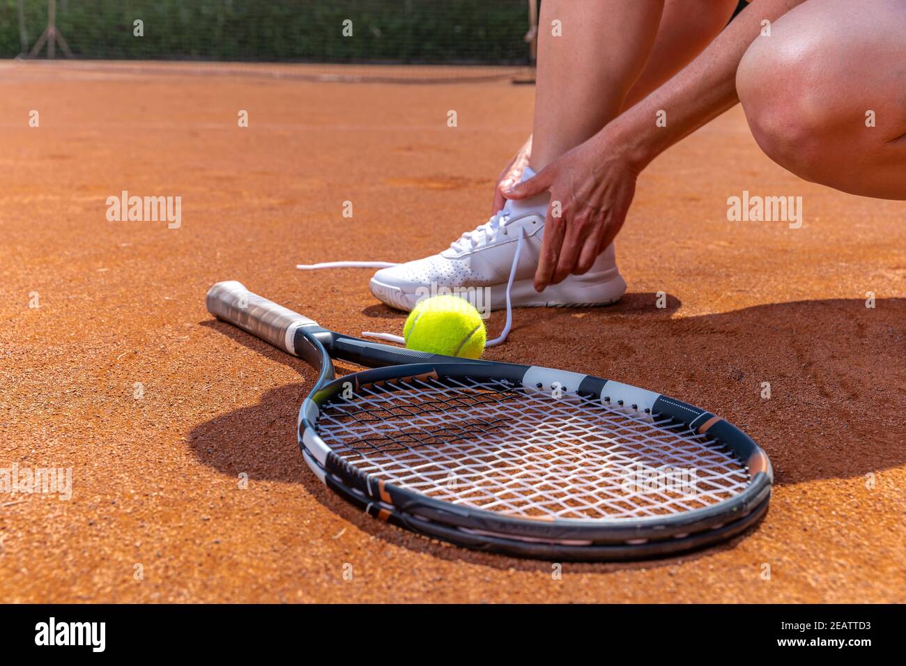 Ball girl at tennis court hi-res stock photography and images - Alamy