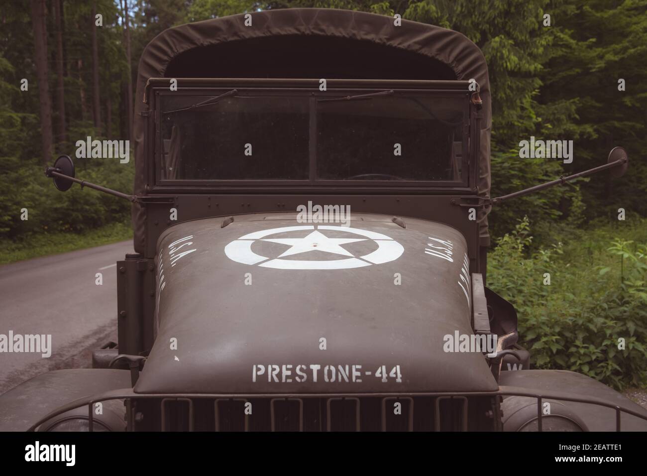 Us army car hi-res stock photography and images - Alamy