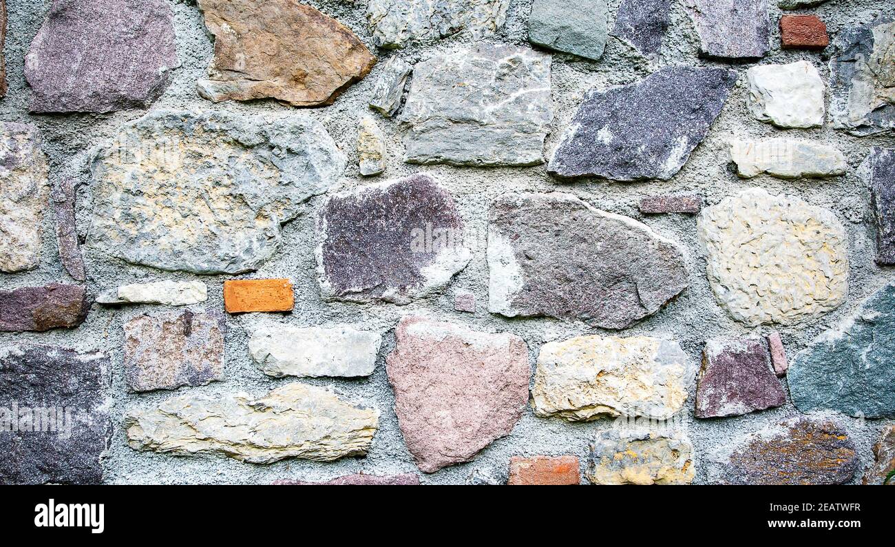 Chipped stone hi-res stock photography and images - Alamy