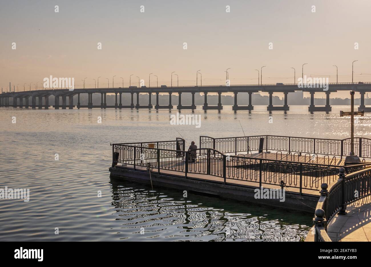 Central bridge in Dnipro city, Ukraine Stock Photo - Alamy
