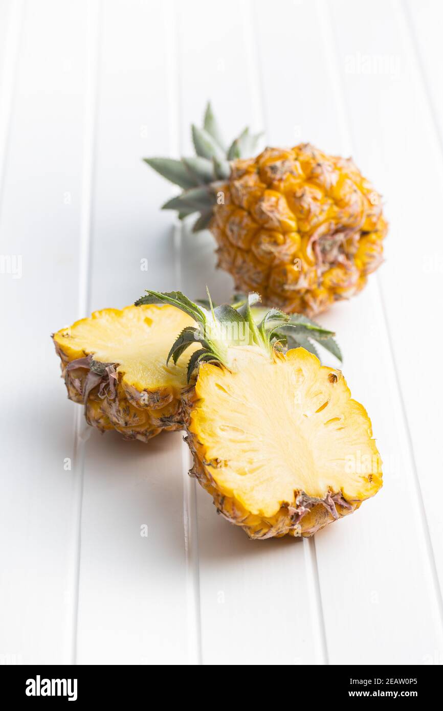 Mini ananas hi-res stock photography and images - Alamy
