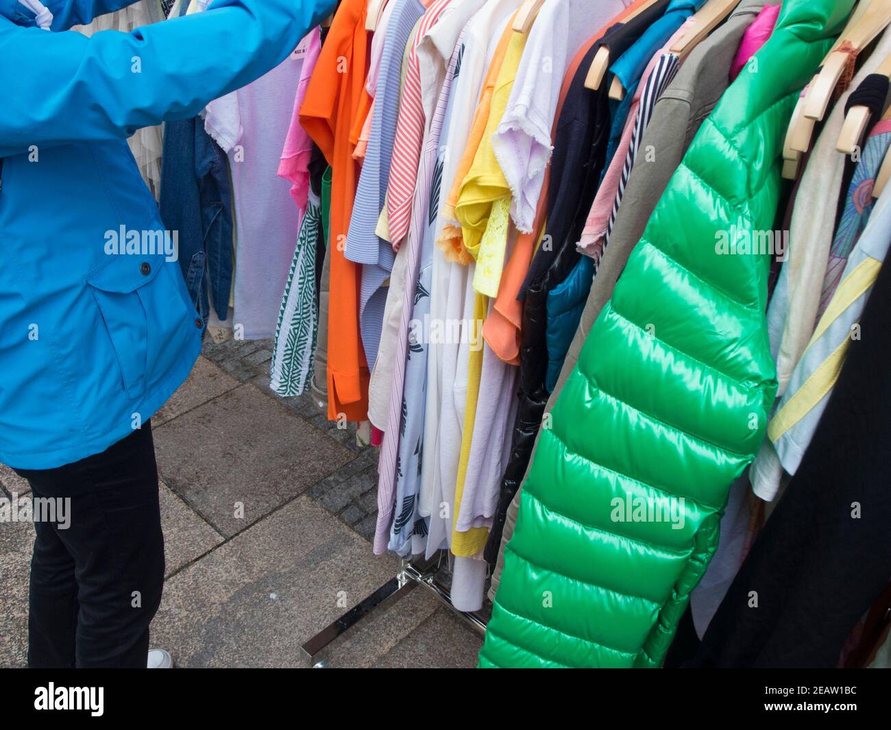 Display outside clothing shop hi-res stock photography and images - Alamy