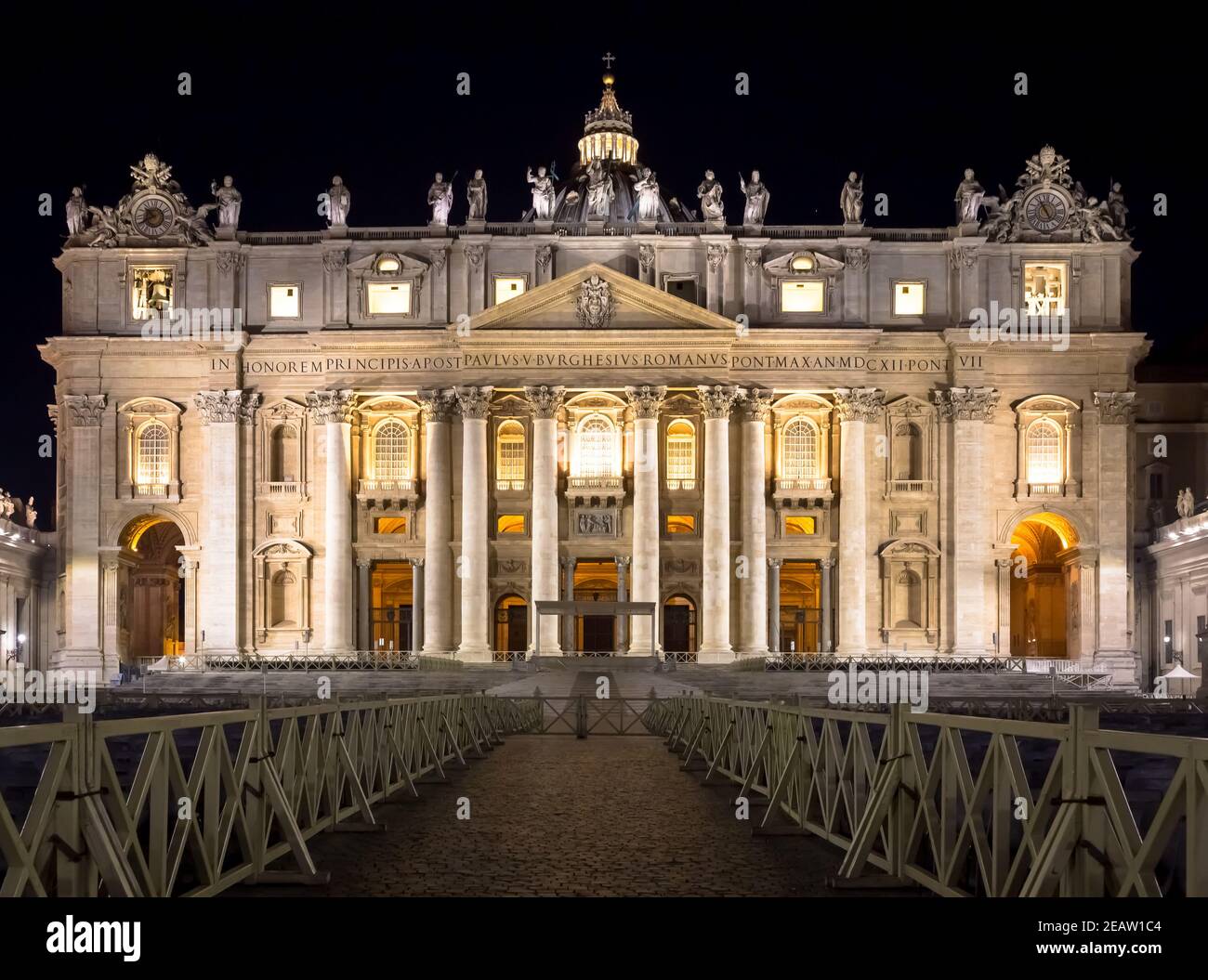 Saint Peter Basilica in Vatican City illuminated by night, masterpiece ...