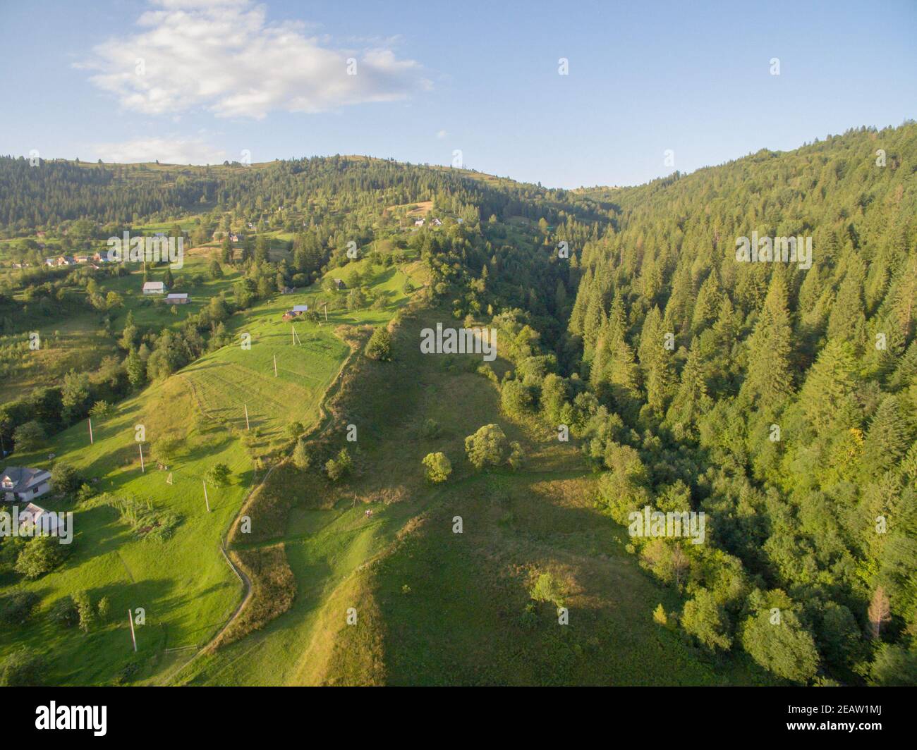 Green ridge hi-res stock photography and images - Alamy