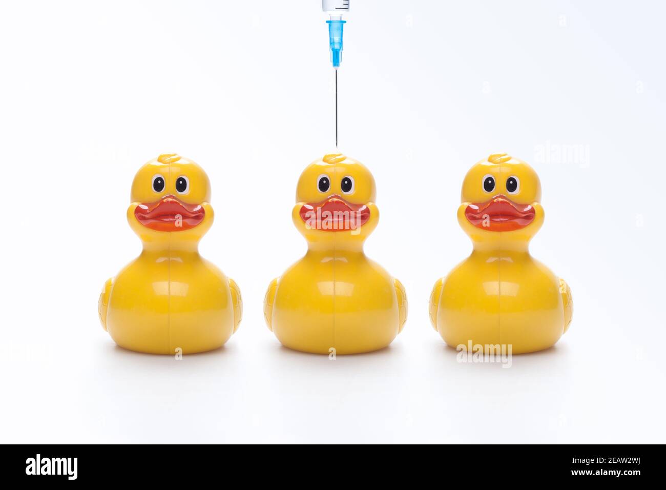 Insulin injection child hi-res stock photography and images - Alamy