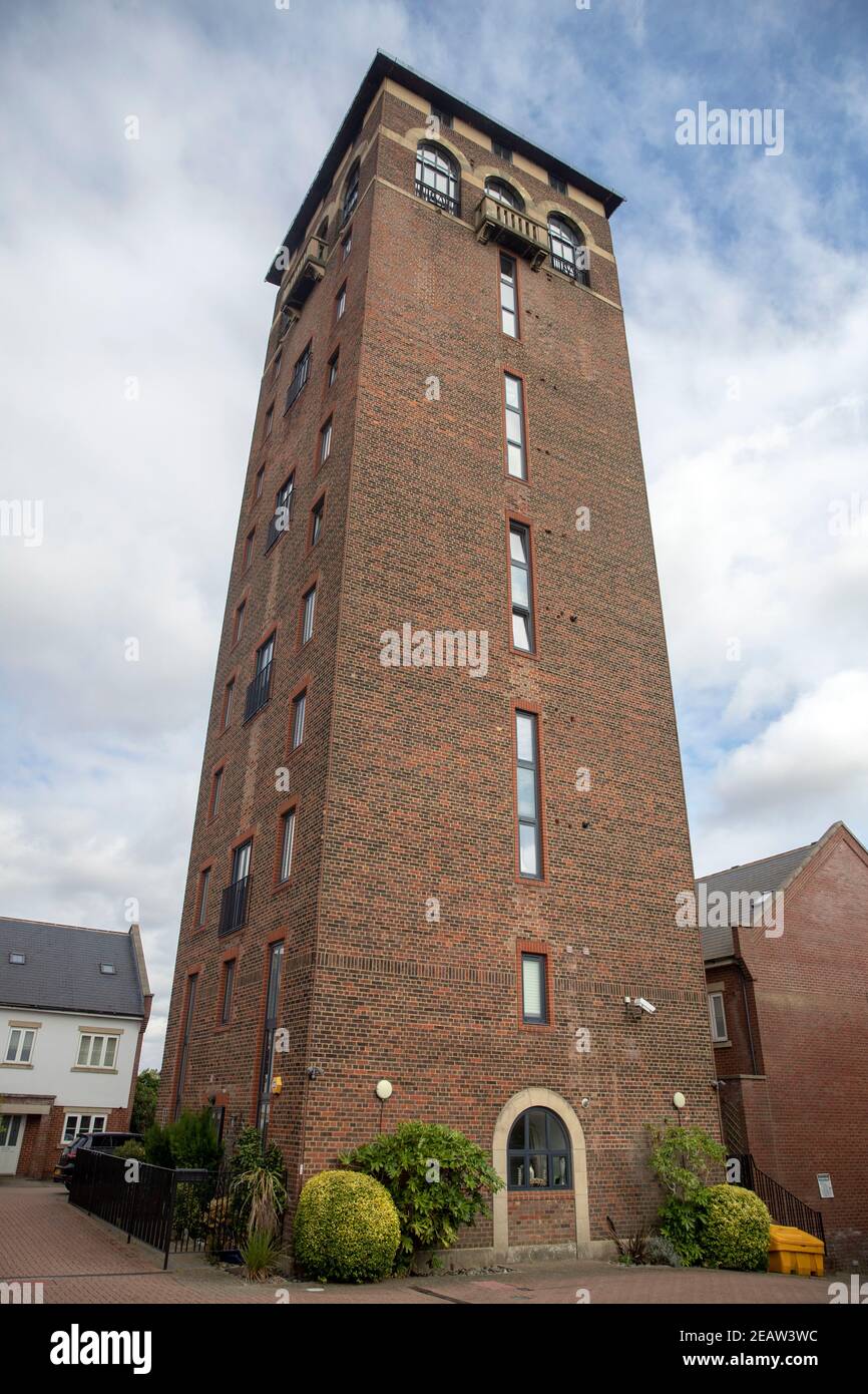 A general view of Shenley Tower in Radlett, Hertfordshire Stock Photo ...