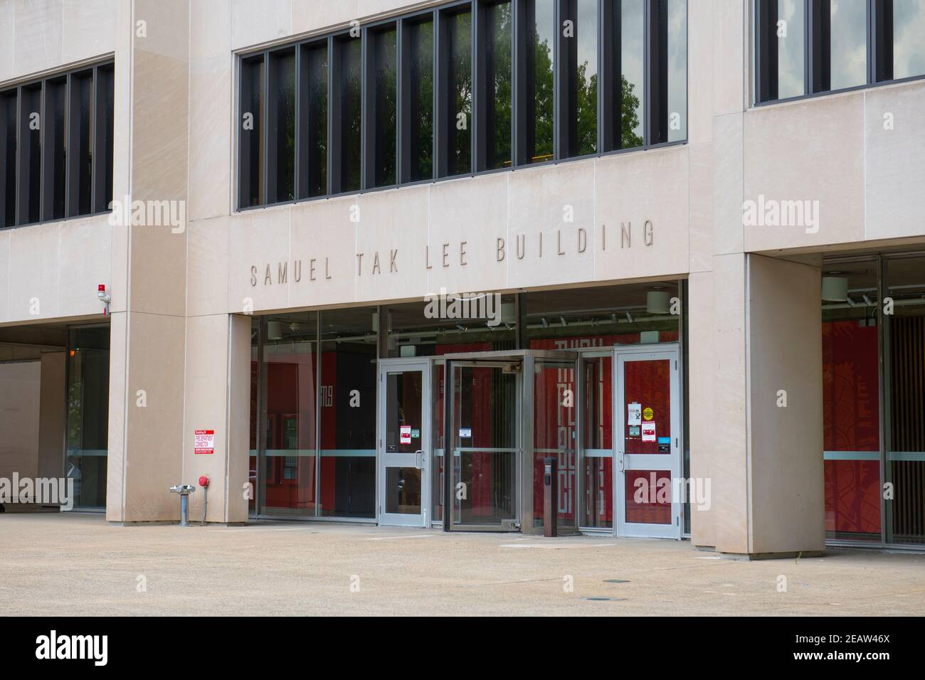 Lee university hi-res stock photography and images - Alamy
