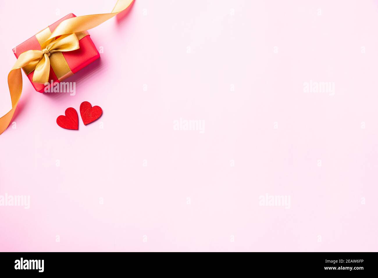 Happy Valentine's day composition background Stock Photo - Alamy