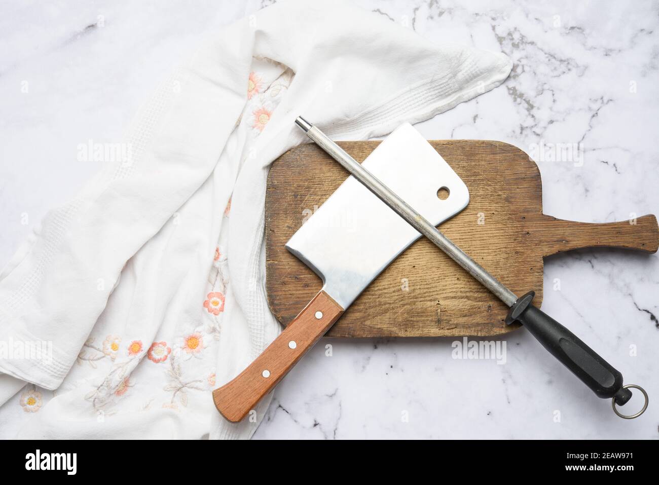 Sharpen knife hi-res stock photography and images - Alamy