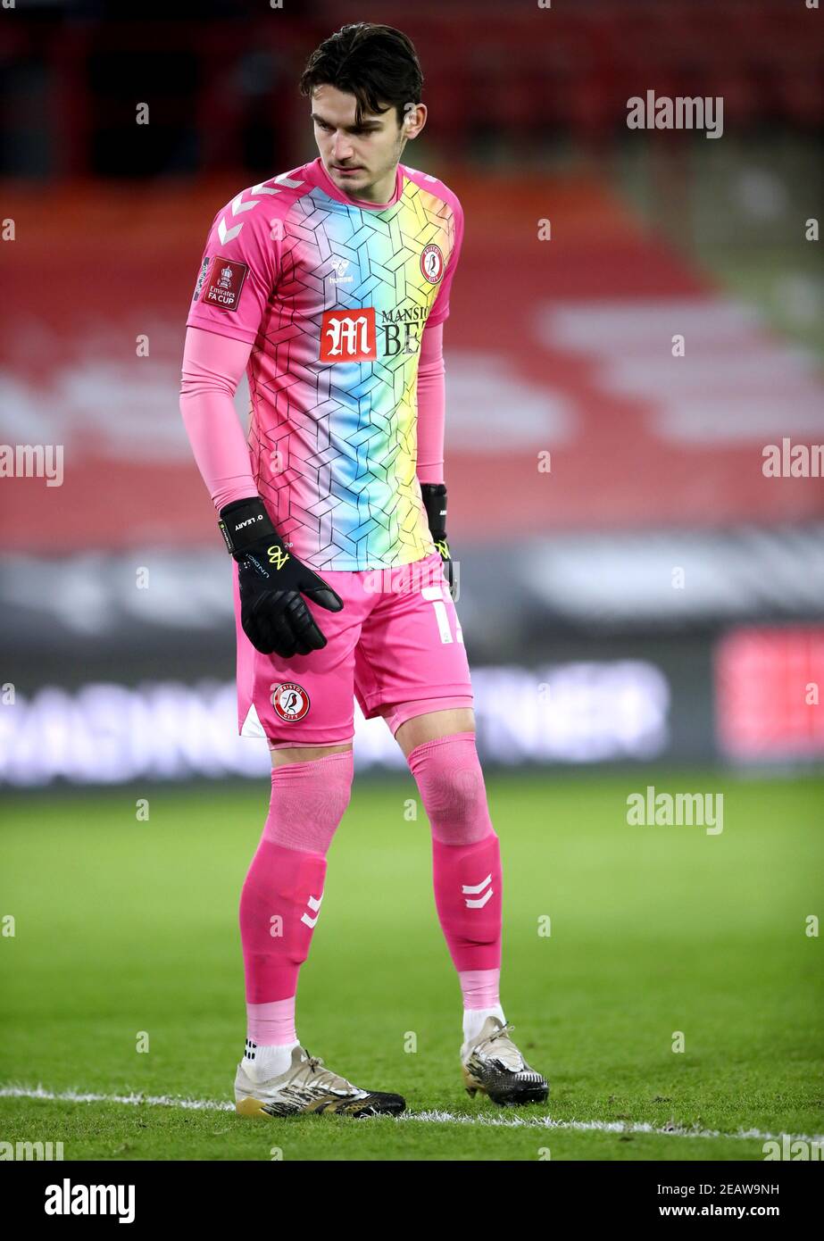 Max oleary hi-res stock photography and images - Alamy