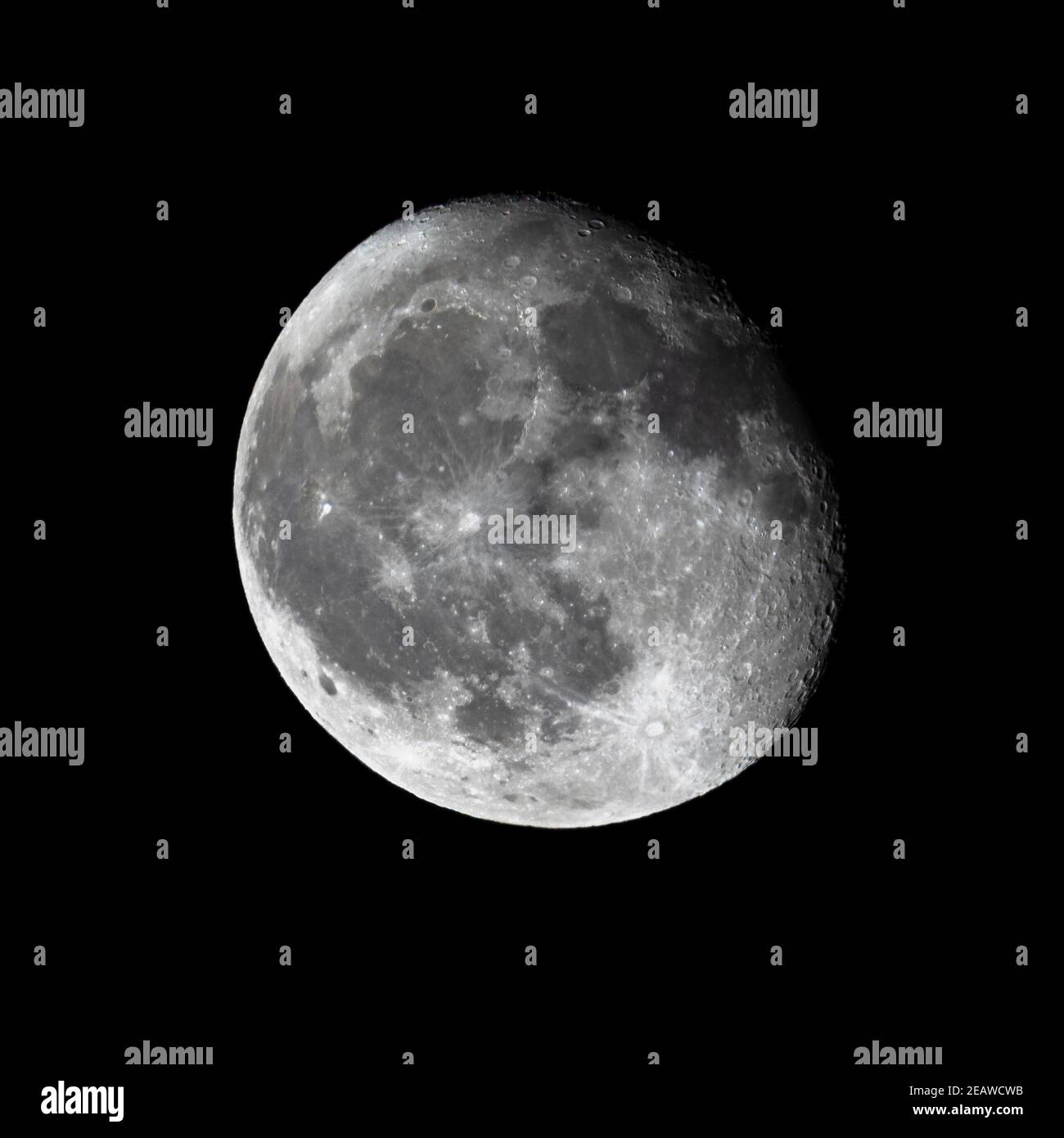 Full moon cut out hi-res stock photography and images - Alamy