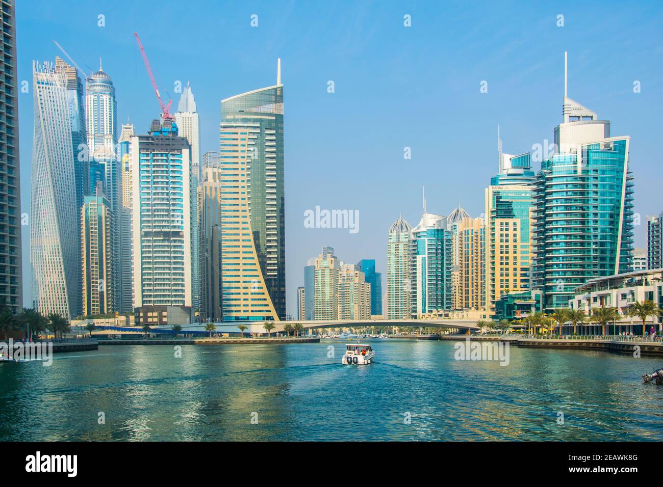 Waterfront of the Dubai marina, UAE Stock Photo - Alamy Waterfront of the Dubai marina, UAE Stock Photo - Alamy