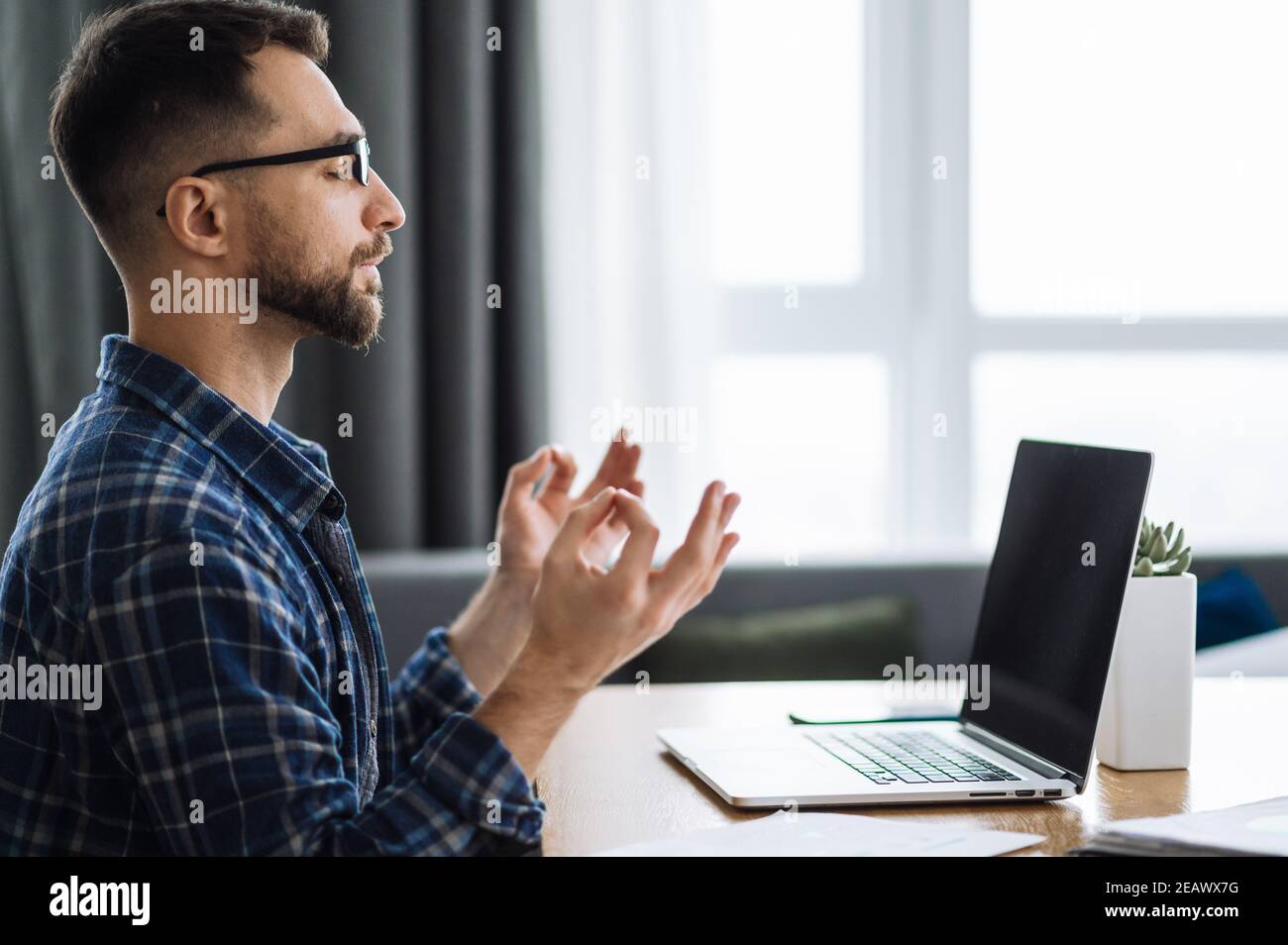 Employee wellness technology hi-res stock photography and images - Alamy