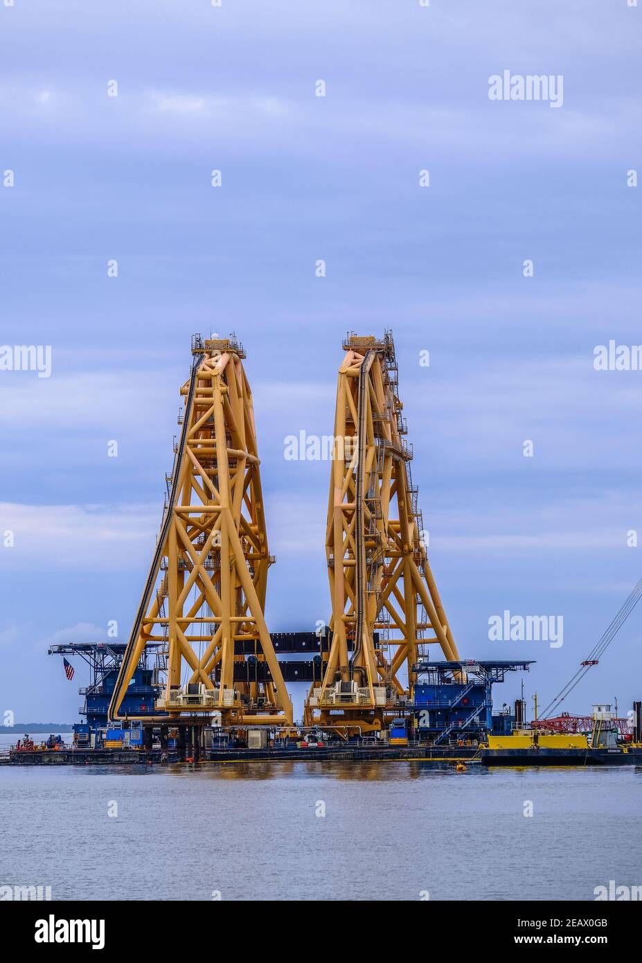 Cranes For Cutting Ships Hull Stock Photo - Alamy
