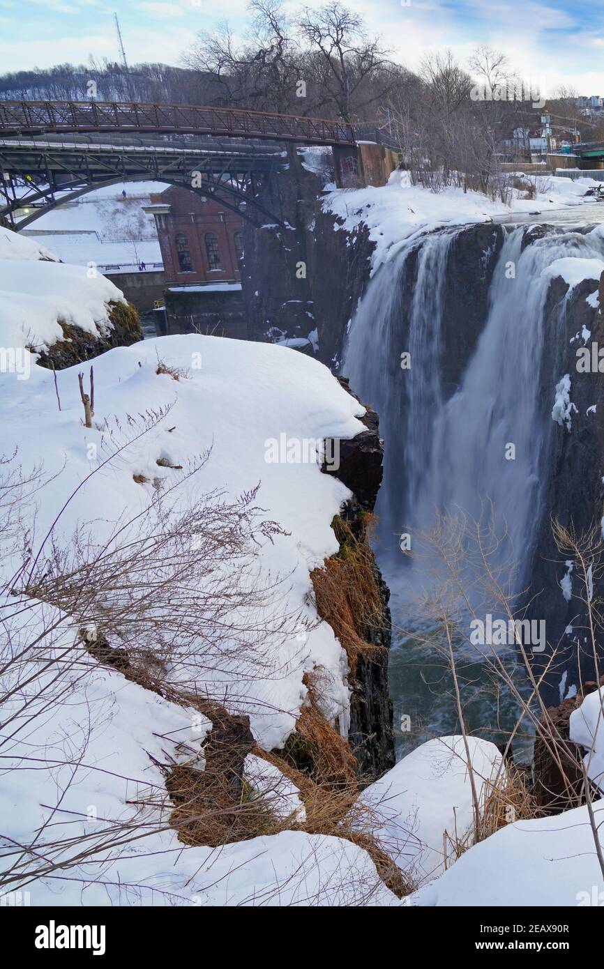 PATERSON, NJ -6 FEB 2021- Winter view of the Great Falls of the Passaic ...