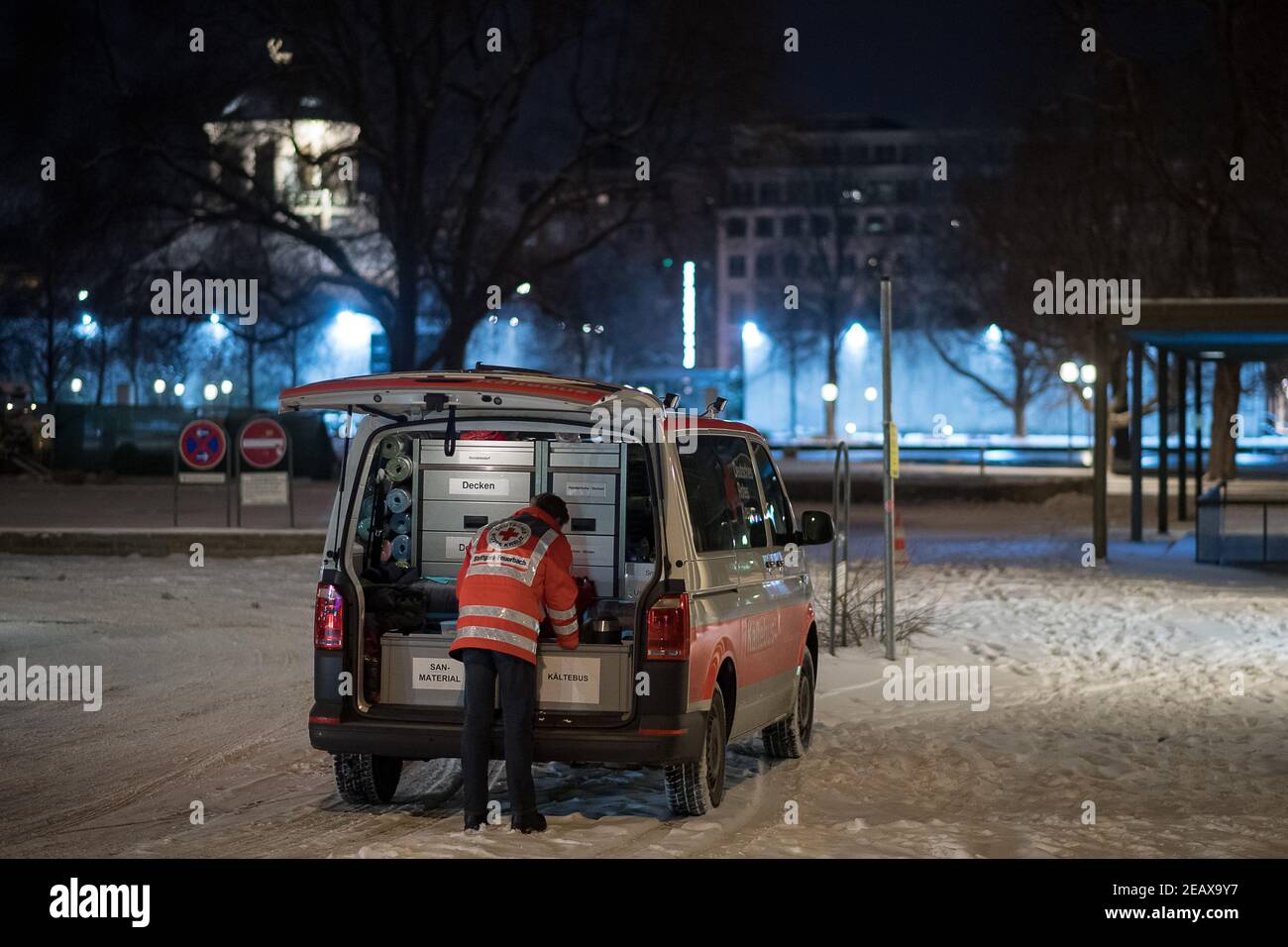 Stuttgart city center bus hi-res stock photography and images - Alamy