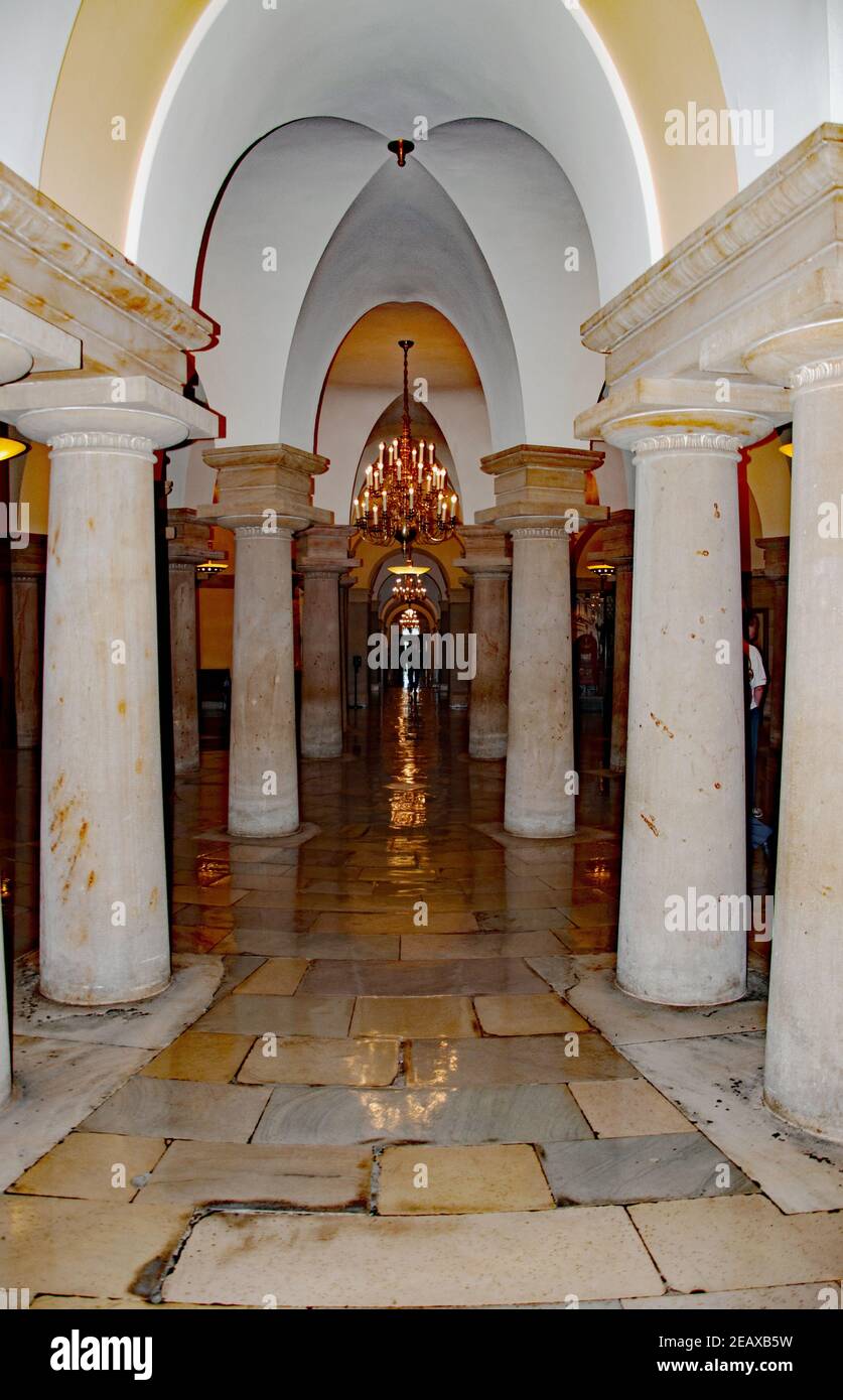 Crypt of the US Capitol Building, Washington DC USA Stock Photo - Alamy