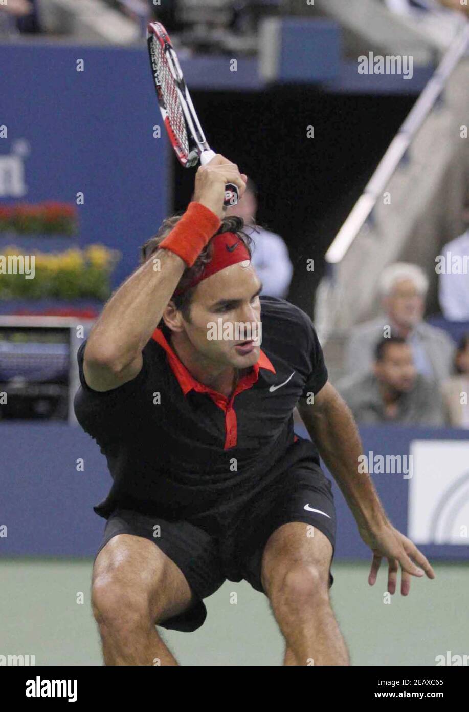Roger Federer 9-2-2009 Photo By John Barrett/PHOTOlink Stock Photo - Alamy