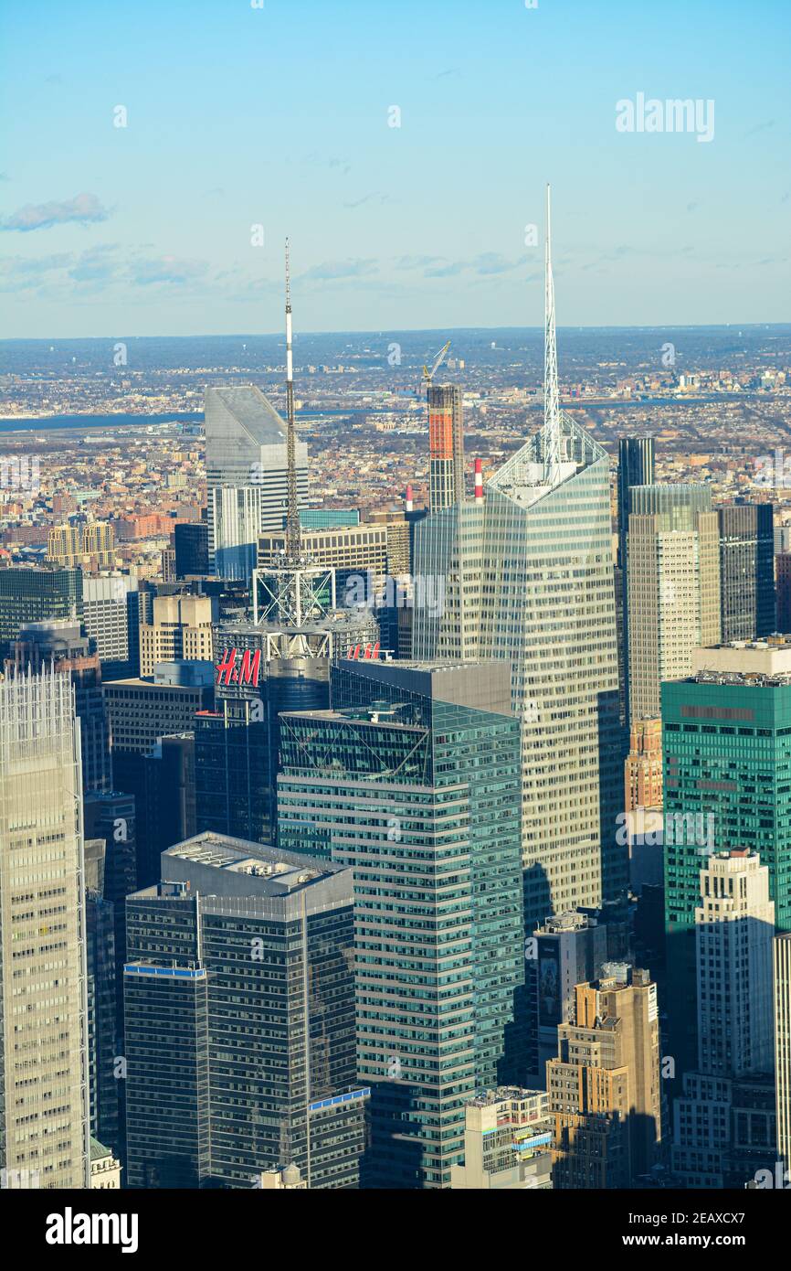 View over Manhattan as seen from the Edge observation deck at Hudson ...