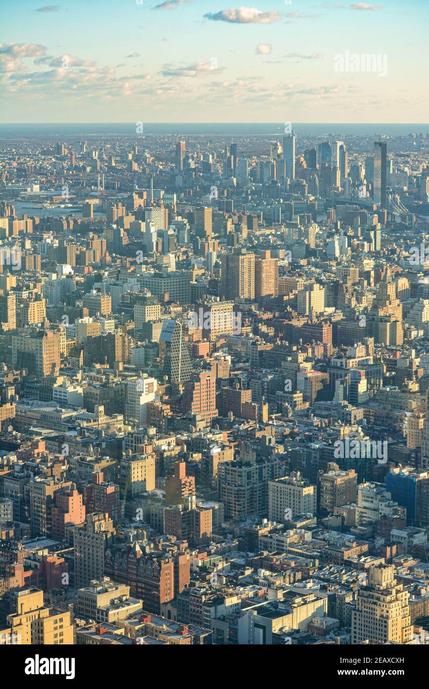 View over Manhattan as seen from the Edge observation deck at Hudson ...