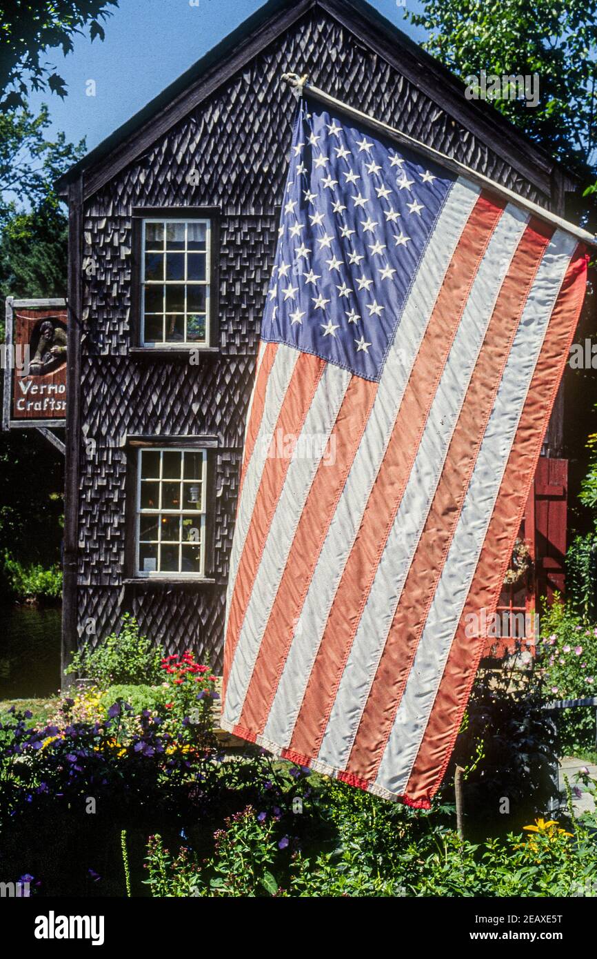 Vt flag hi-res stock photography and images - Alamy