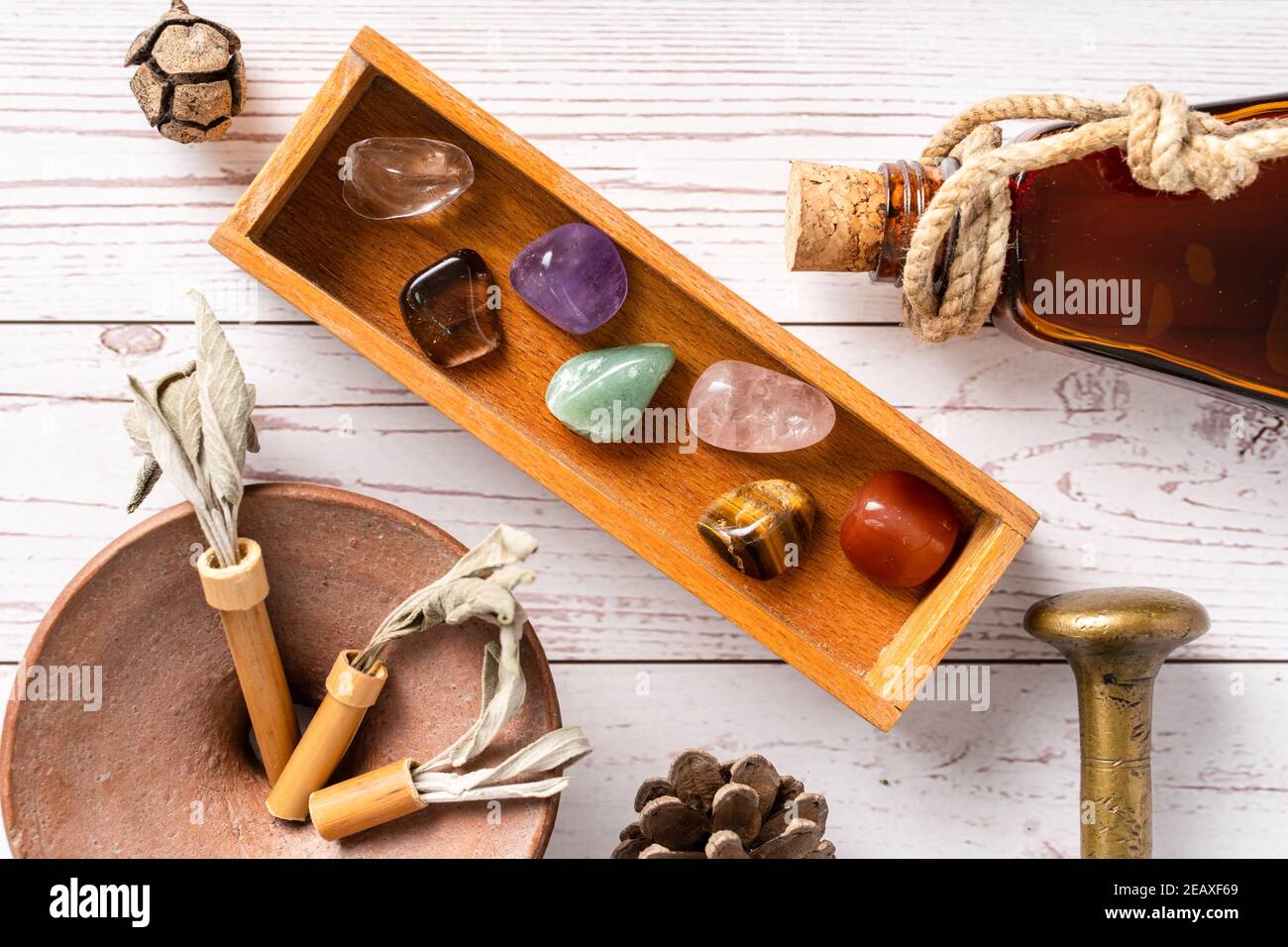 Crystal stones hi-res stock photography and images - Alamy