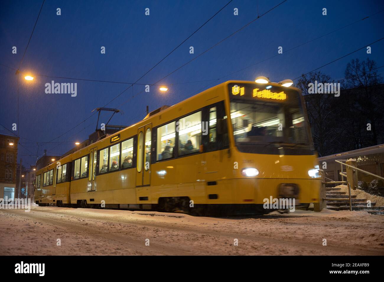 Ssb conference hi-res stock photography and images - Alamy