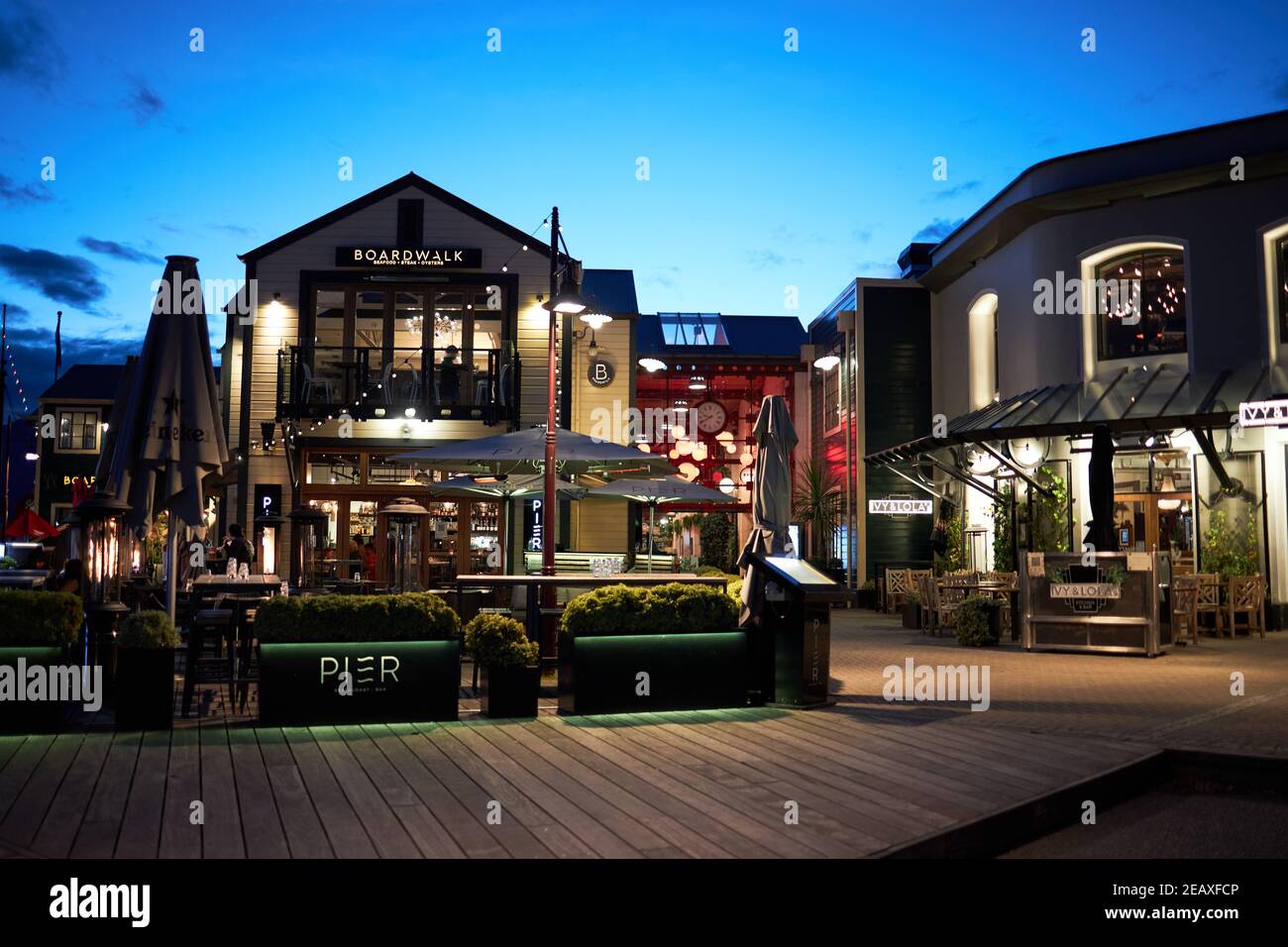 New zealand shops hi-res stock photography and images - Alamy