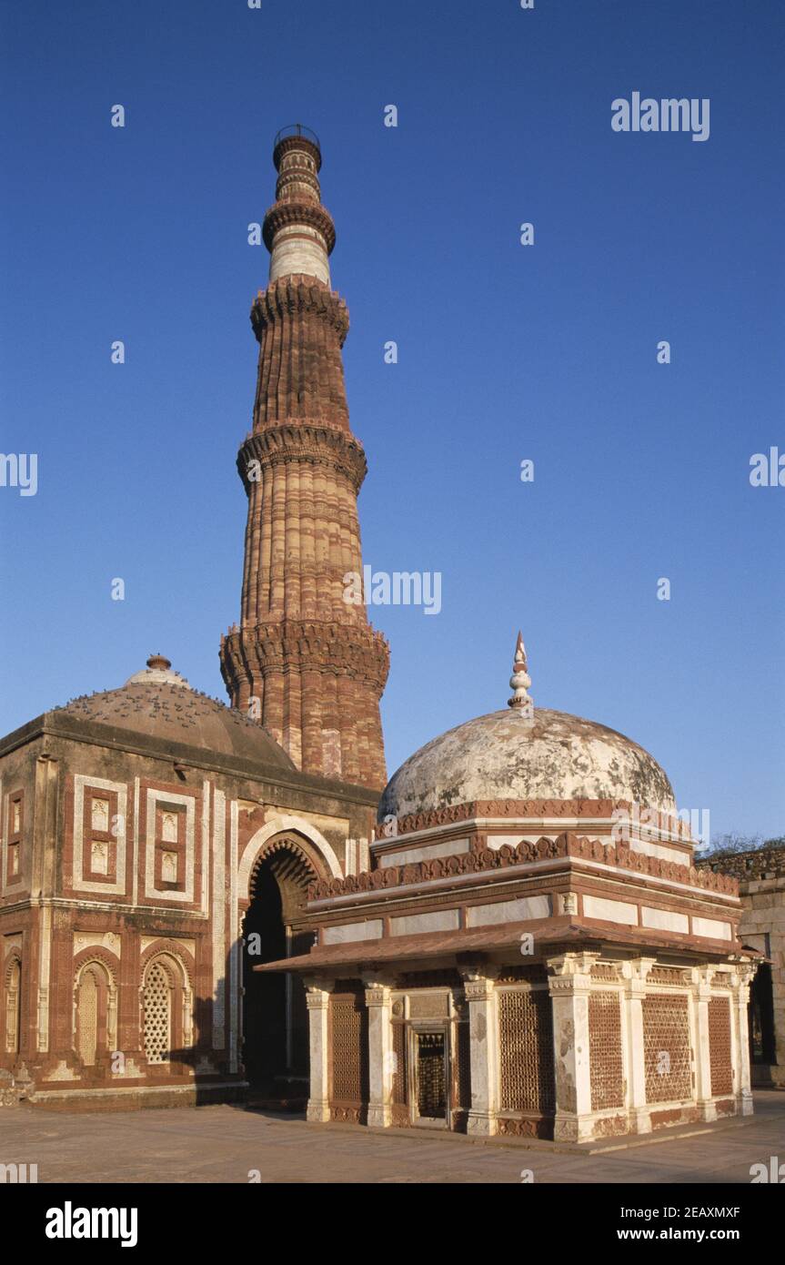 Asia,India, Uttar Pradesh, Delhi, Qutb Minar Mosque, Minaret at Victory ...