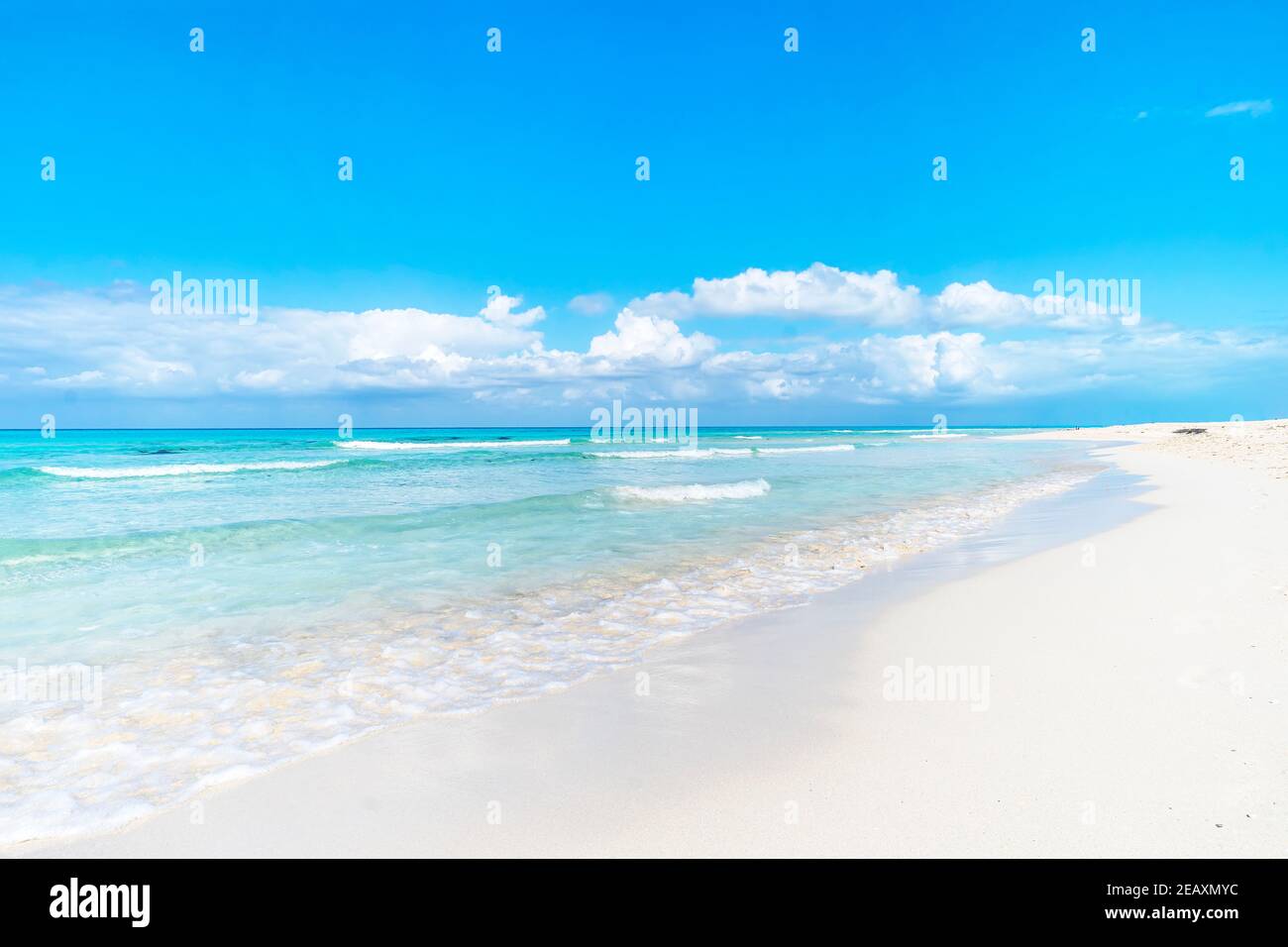 The beautiful cuban beach of Varadero with sailing boats, white sand ...
