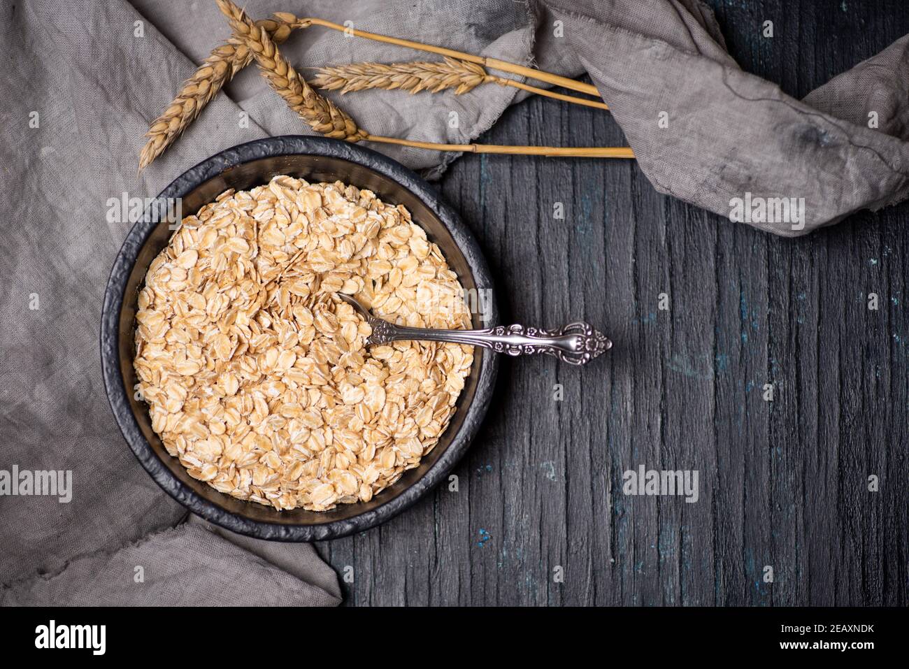 Uncooked oats hi-res stock photography and images - Alamy
