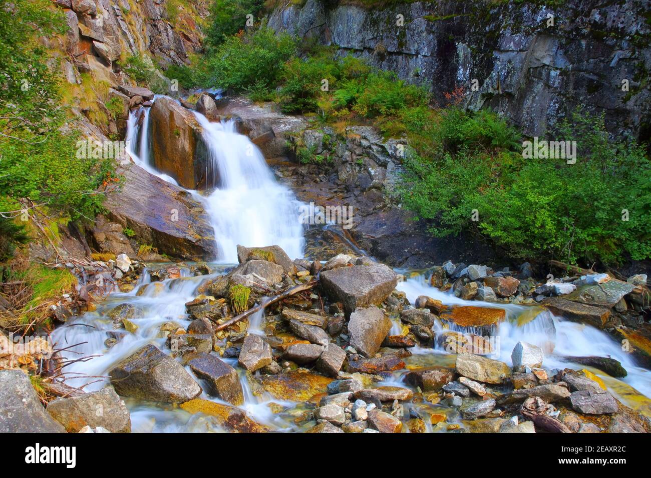 Waterfall of maggia hi-res stock photography and images - Alamy