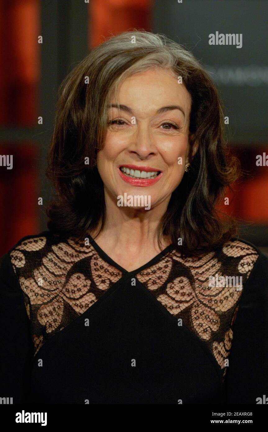 Actress Dixie Carter attends arrivals at the 13th Critics' Choice ...