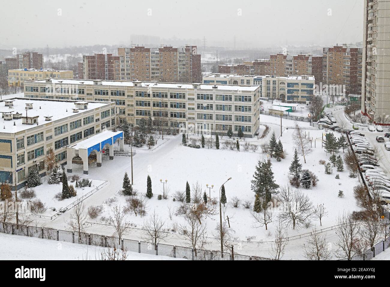 Winter urban landscape snow hi-res stock photography and images - Alamy
