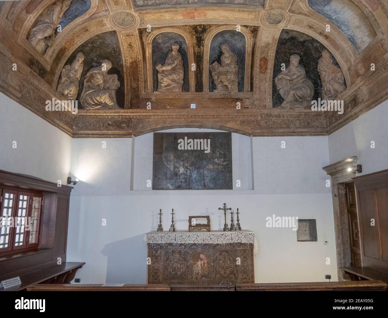 Ceiling terracotta hi-res stock photography and images - Alamy