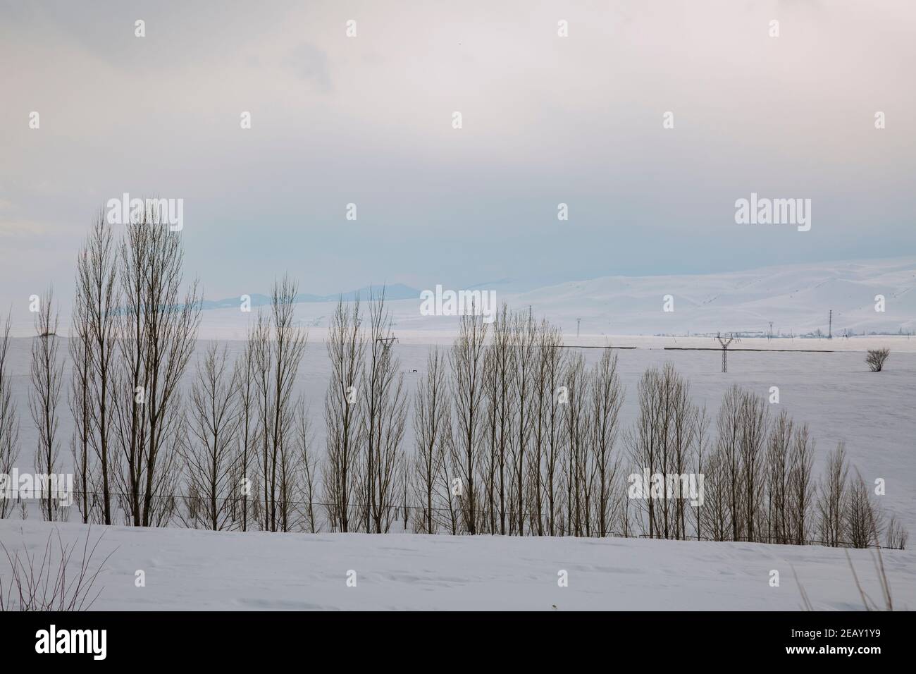 Symmetric landscape High Resolution Stock Photography and Images - Alamy