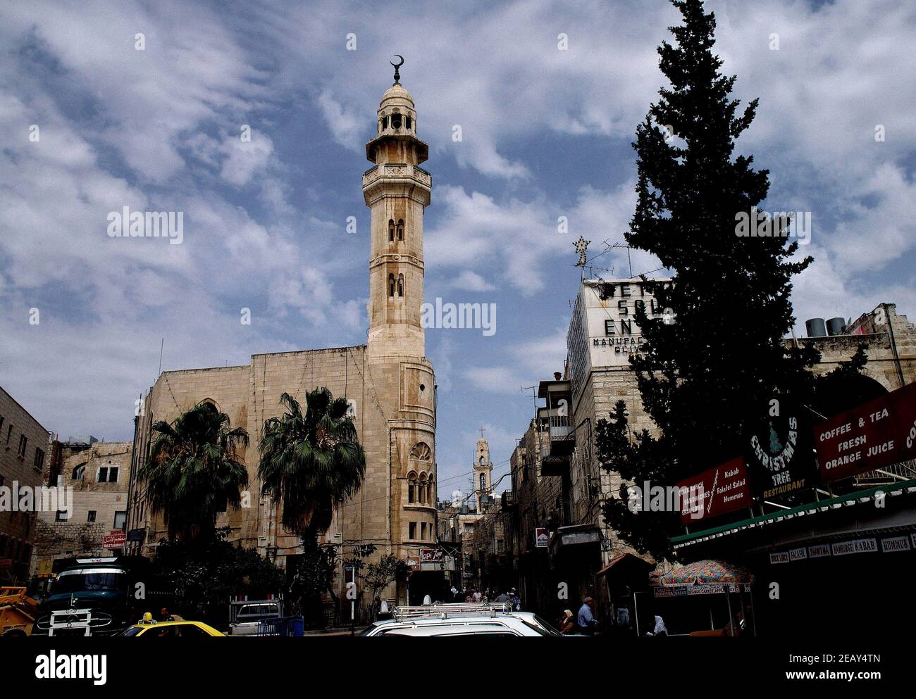 PLAZA DEL PESEBRE Y MEZQUITA AL FONDO. Location: EXTERIOR. BELEN ...
