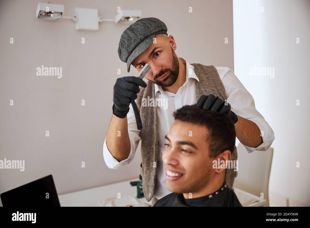 Working beauty treatment machine hi-res stock photography and images ...
