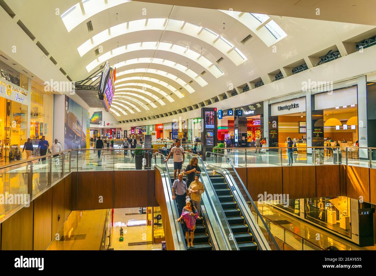 DUBAI, UAE, OCTOBER 26, 2016: Interior of the Dubai mall in the UAE ...