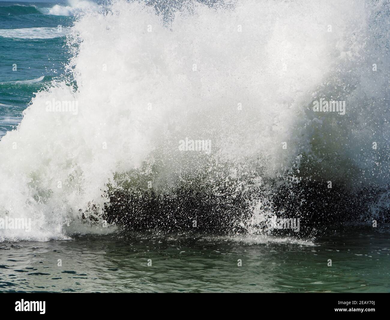Magnificent nature, closeup of ocean Waves crashing in spectacular ...