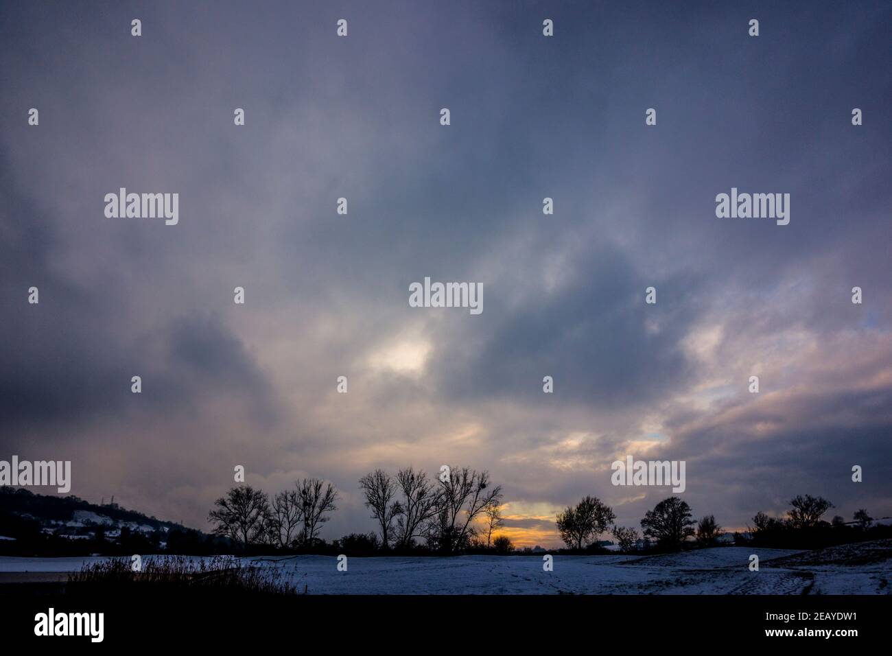 Winter_sky hi-res stock photography and images - Alamy