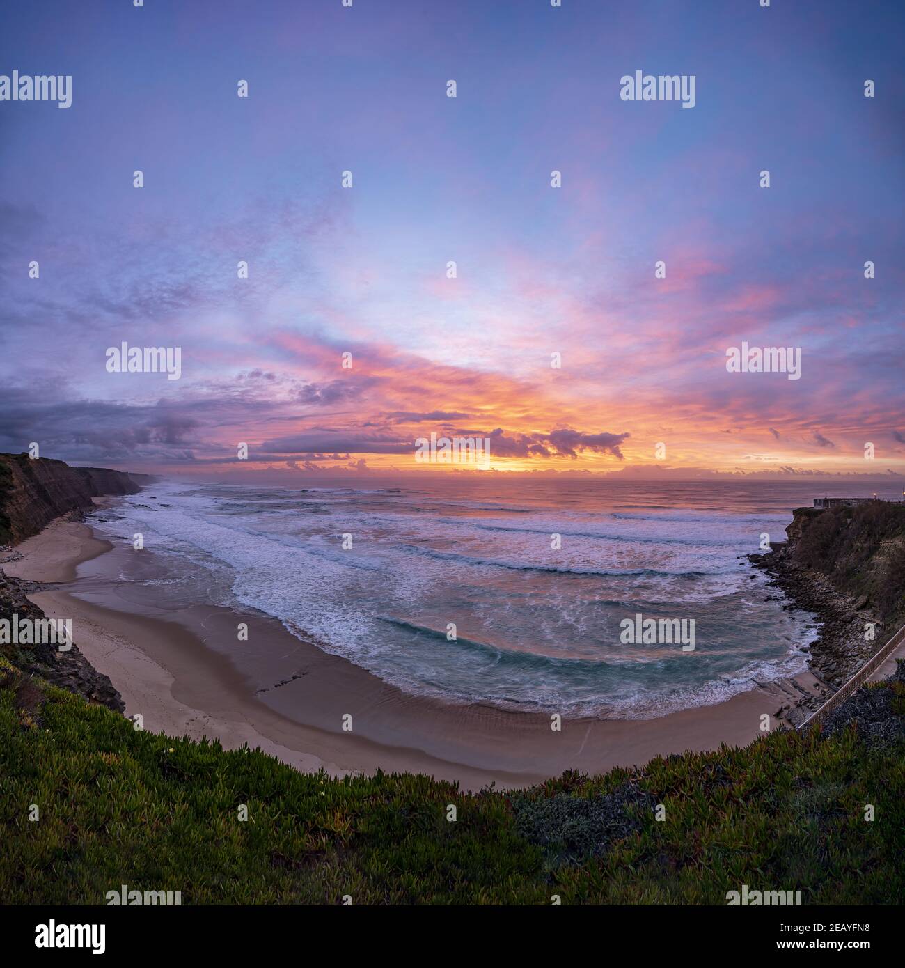Aerial shot endless ocean hi-res stock photography and images - Alamy