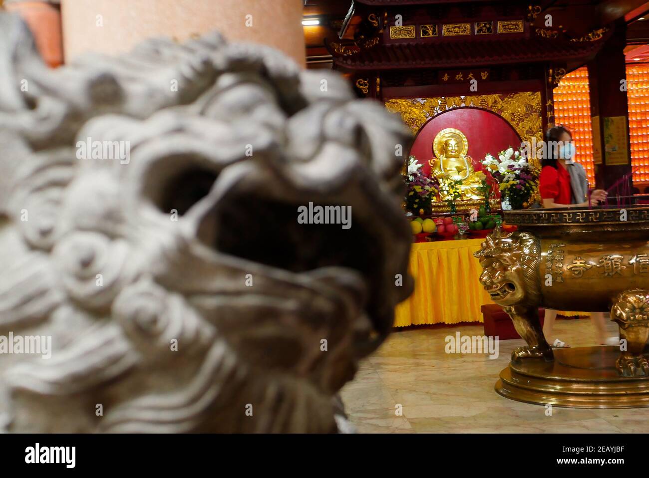 Sen guan temple hi-res stock photography and images - Alamy