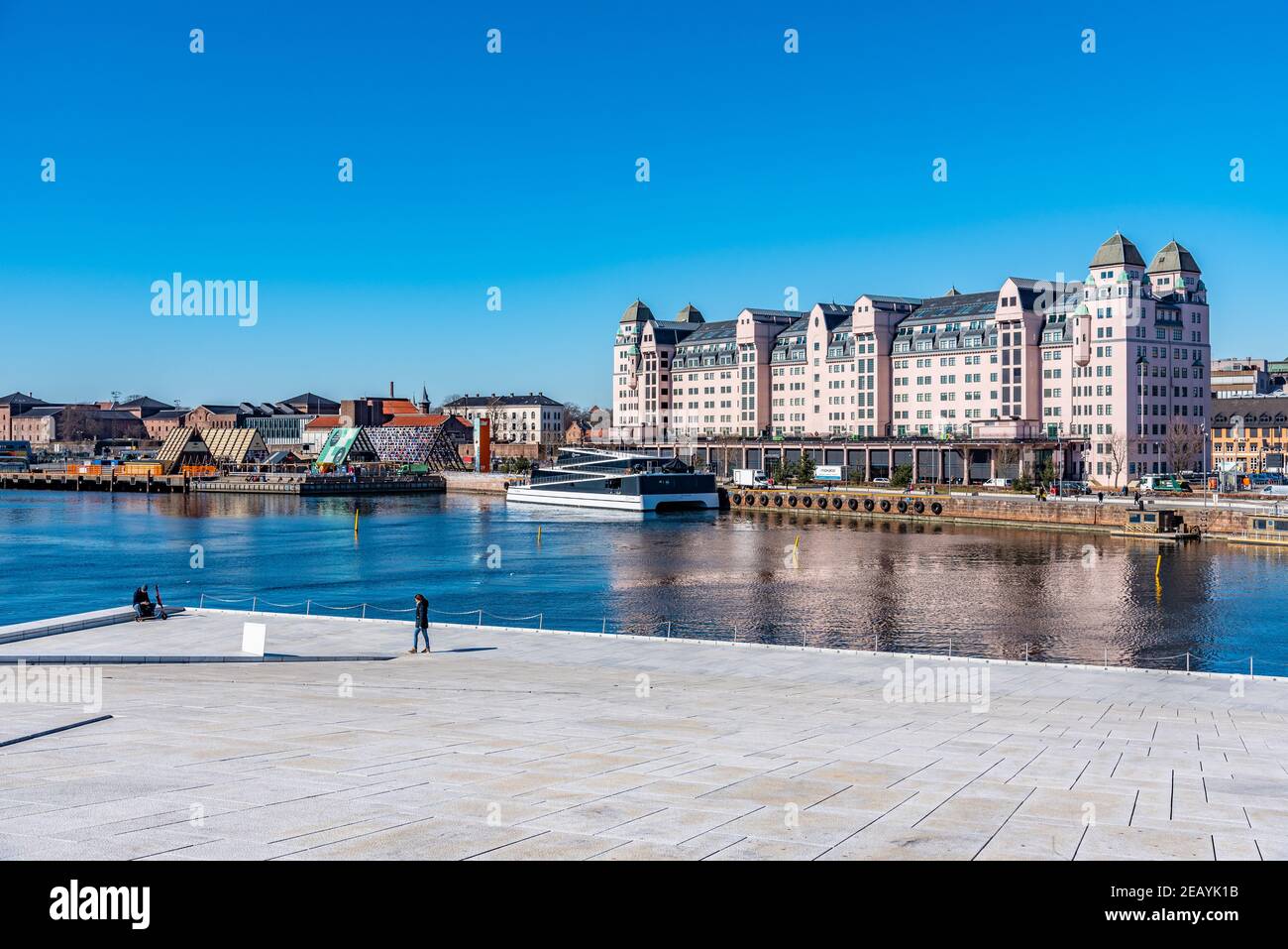 Oslo april 15 hi-res stock photography and images - Alamy