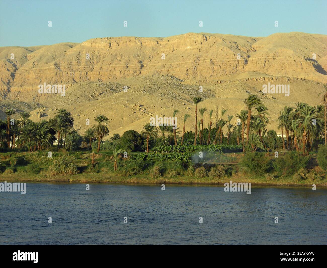 Paysages de temples hi-res stock photography and images - Alamy