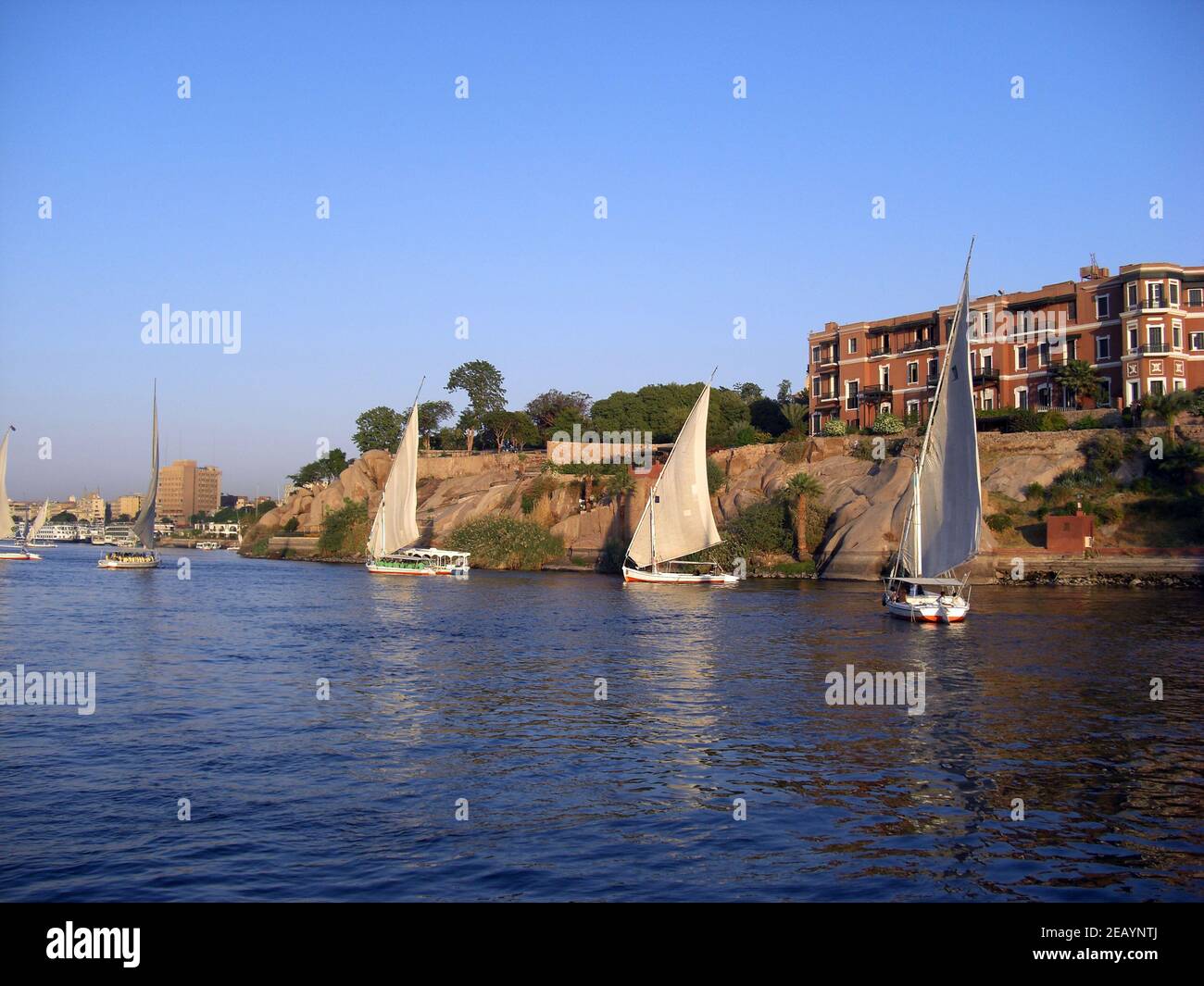 Croisiere sur le nil hi-res stock photography and images - Alamy